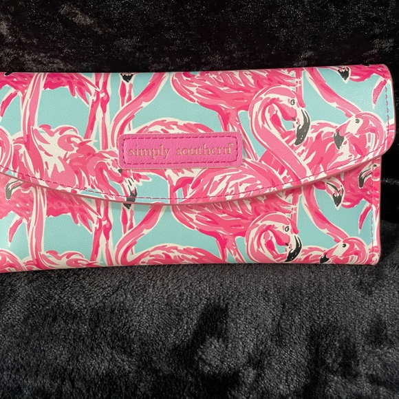 Simply Southern | Bags | Simply Southern Flamingo Design Wallet Nwot ...